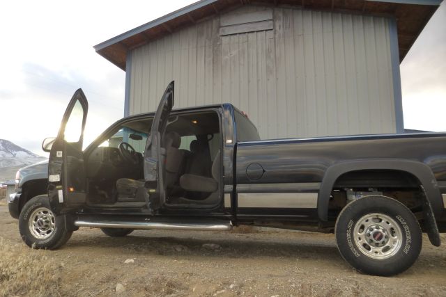 LiveContent | 2005 GMC Sierra 3500