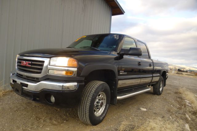 LiveContent | 2005 GMC Sierra 3500